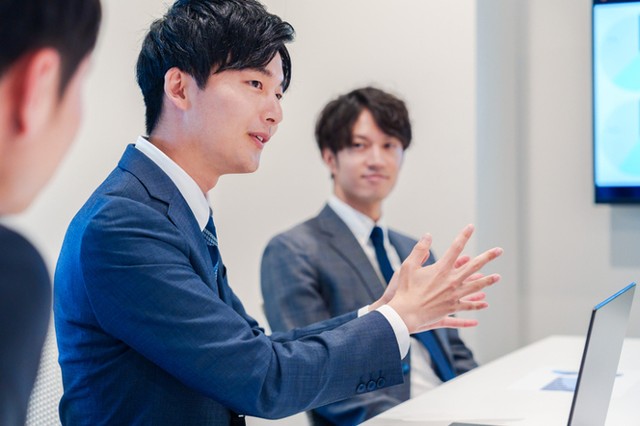 否定しない言い換え事典 | 本の要約サービス flier(フライヤー)